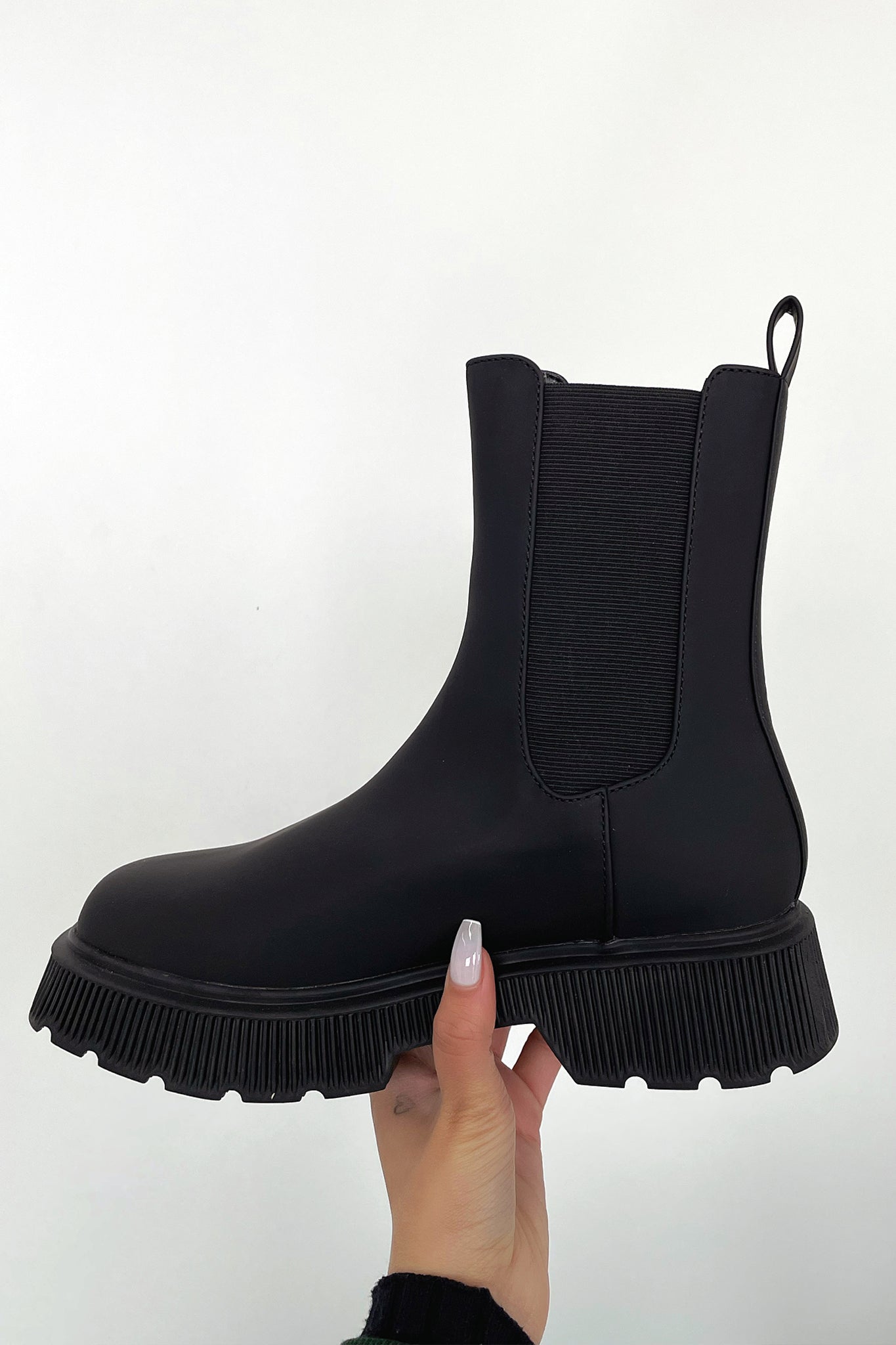 Riley Boots - Black – dollhouselondon